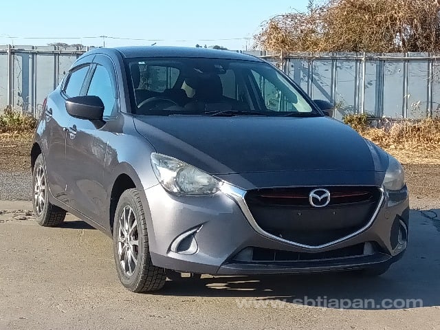Used DEMIO for sale | Global Car Exporters - SBT Japan