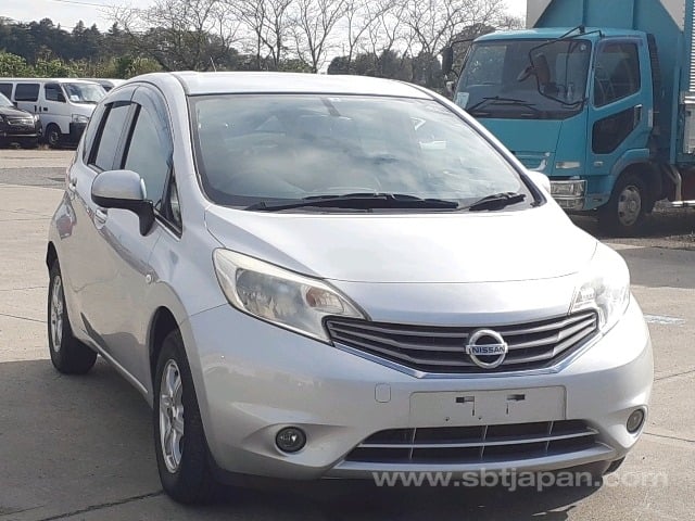 Import used NISSAN NOTE 2013 for sale - SBT Global Car exporters
