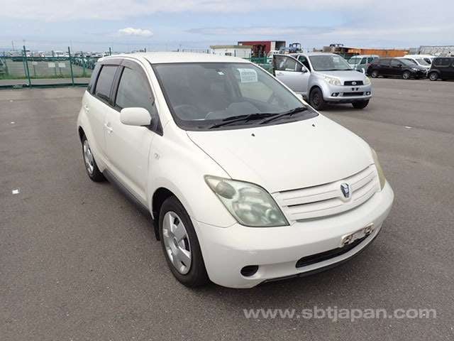 Import used TOYOTA IST 2004 for sale - SBT Global Car exporters