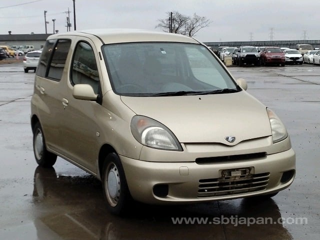 Import used TOYOTA FUNCARGO 2001 for sale - SBT Global Car exporters