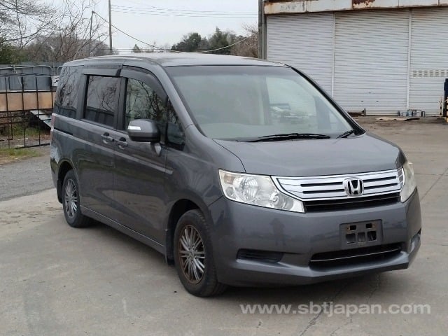 Import used HONDA STEPWAGON 2011 for sale - SBT Global Car exporters