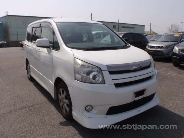 Import used TOYOTA NOAH 2010 for sale - SBT Global Car exporters
