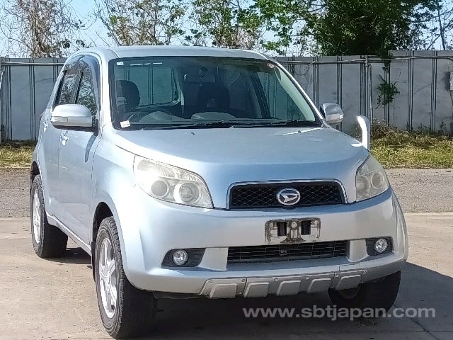 Import used DAIHATSU BEGO 2006 for sale - SBT Global Car exporters