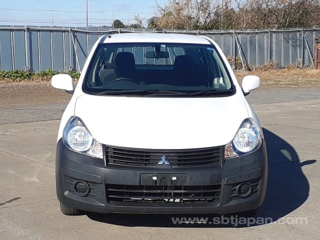 Import used MITSUBISHI LANCER VAN 2016 for sale - SBT Global Car exporters