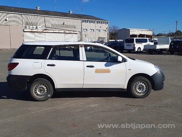 Import used MITSUBISHI LANCER VAN 2016 for sale - SBT Global Car exporters