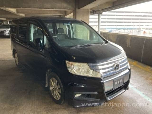 Import used HONDA STEPWAGON SPADA 2010 for sale - SBT Global Car exporters